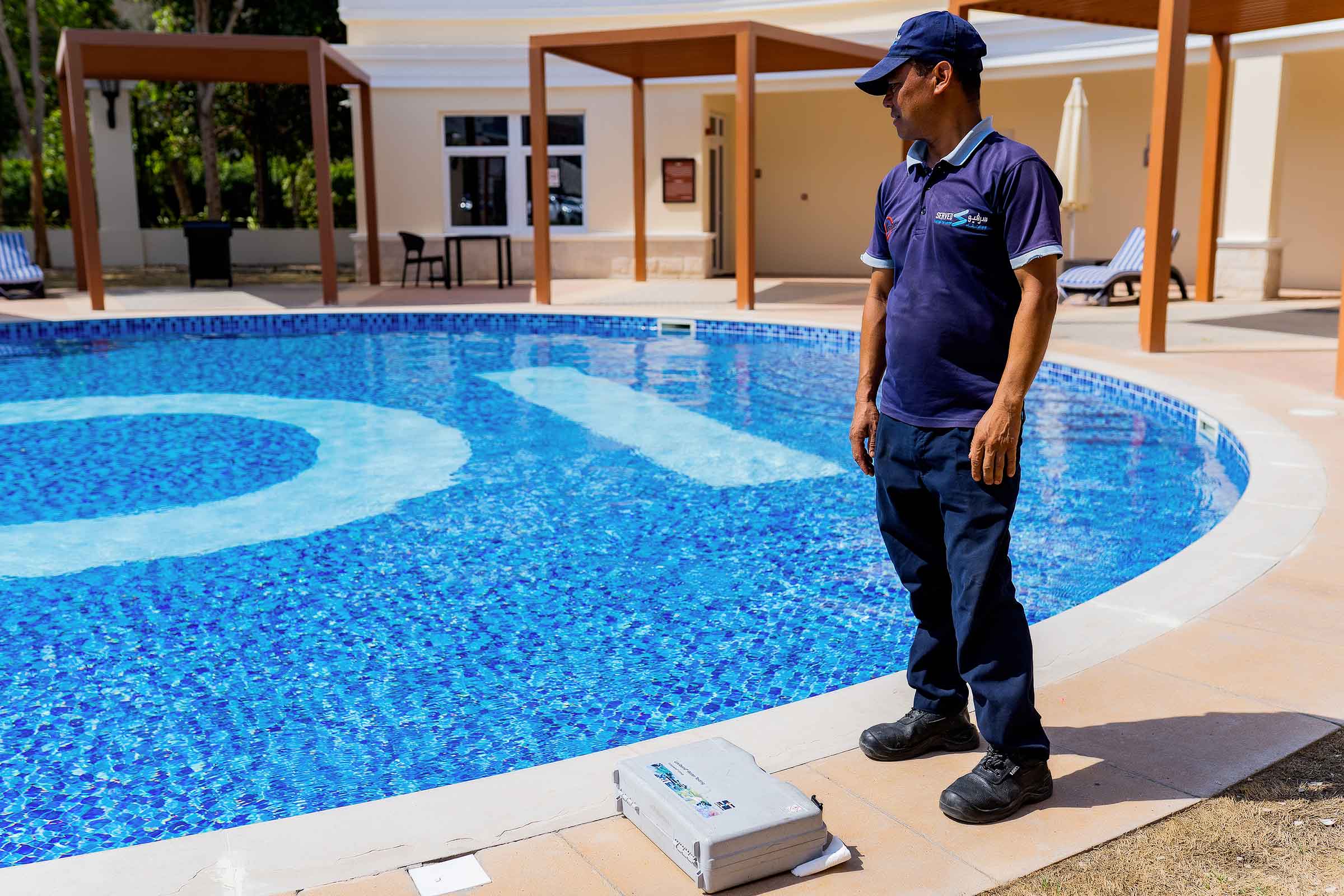 Swimming Pool Maintenance – ServeU
